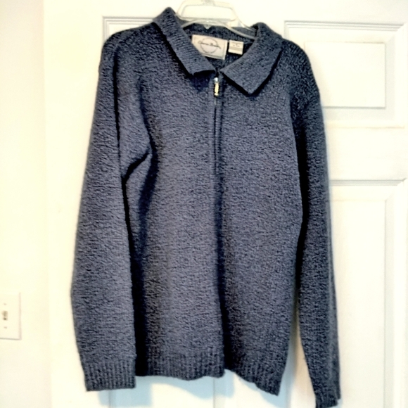 Laura Brooke | Sweaters | Laura Brooke Small Full Zip Sweater | Poshmark